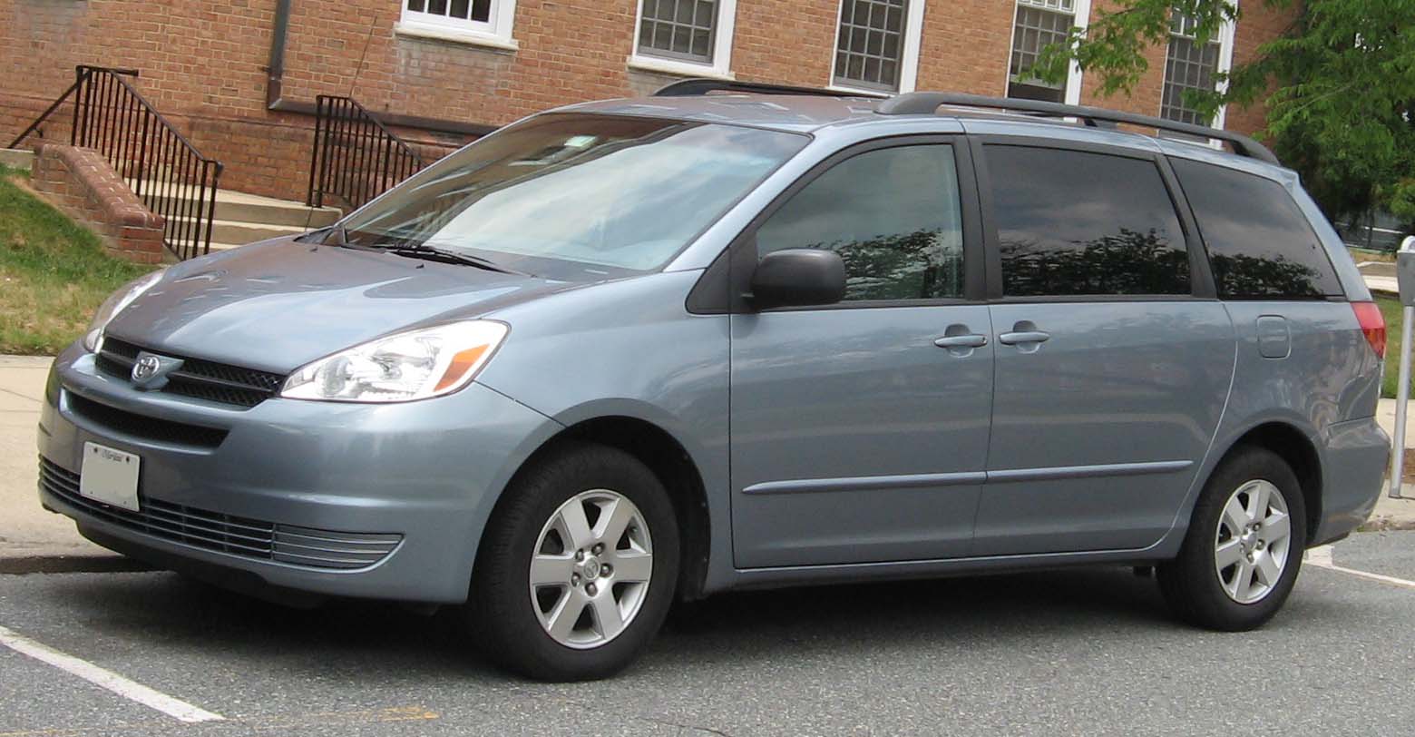 Toyota recalls 615,000 Sienna Minivans - TechCity